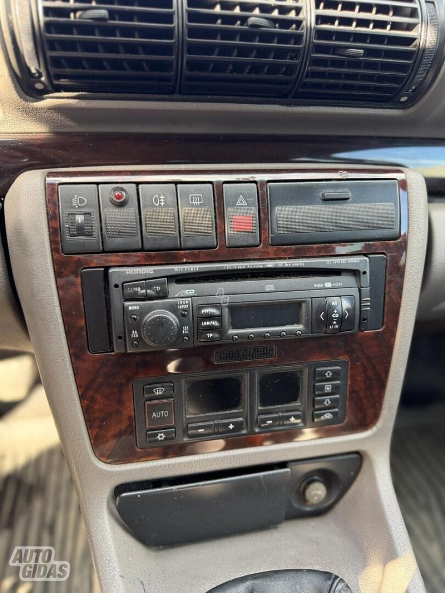 Audi A4 1998 Kauņa, ar dzinēja tilpumu 1.90 L un nobraukumu 302 tūkst. km par 999 €, foto 21 vietnē AUTOMOTO.COM.LV