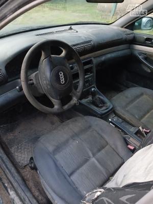Audi A4 1998 Utena, ar dzinēja tilpumu 1.90 L un nobraukumu 360 tūkst. km par 250 €, foto 4 vietnē AUTOMOTO.COM.LV