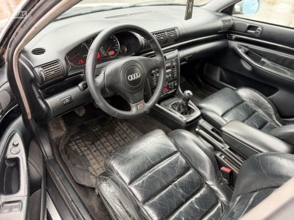 Audi A4 1999 Utena, ar dzinēja tilpumu 1.90 L un nobraukumu 529 tūkst. km par 1350 €, foto 10 vietnē AUTOMOTO.COM.LV