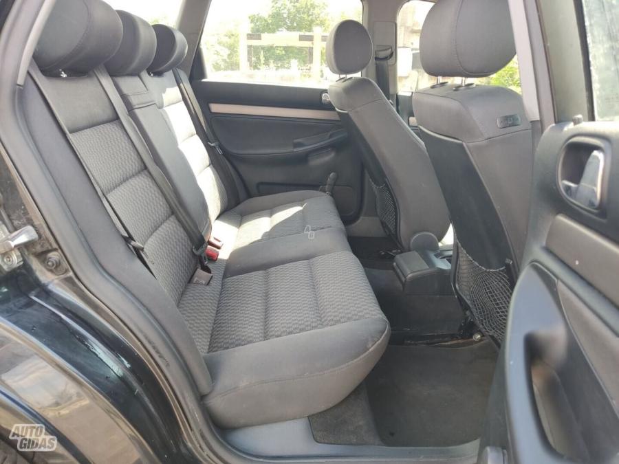 Audi A4 1999 Kauņa, ar dzinēja tilpumu 1.90 L un nobraukumu 293 tūkst. km par 950 €, foto 9 vietnē AUTOMOTO.COM.LV
