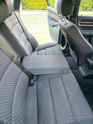 Audi A4 1999 Tallina, ar dzinēja tilpumu 1.80 L un nobraukumu 159 tūkst. km par 1490 €, foto 16 vietnē AUTOMOTO.COM.LV