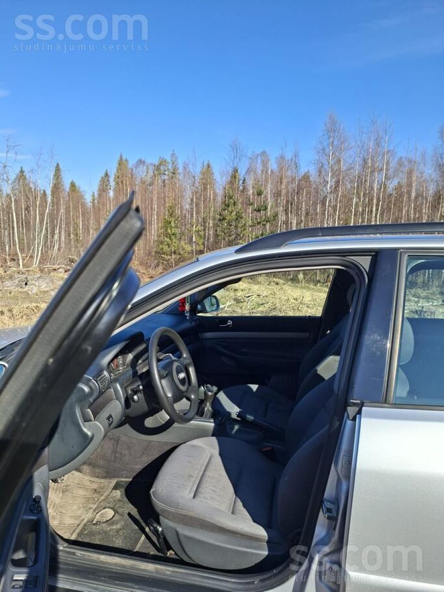 Audi A4 1999 Valmiera, ar dzinēja tilpumu 1.80 L un nobraukumu 276 tūkst. km par 1000 €, foto 5 vietnē AUTOMOTO.COM.LV