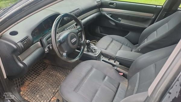 Audi A4 1999 Viļņa, ar dzinēja tilpumu 1.90 L un nobraukumu 500 tūkst. km par 300 €, foto 6 vietnē AUTOMOTO.COM.LV