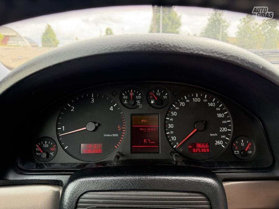 Ауди А4 1999 в Утена, объемом двигателя 1.90 л и пробегом 325 тыс. км за 1250 €, фото 11 на AUTOMOTO.COM.LV