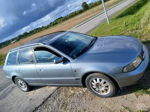 Audi A4 1999 in Mazeikiai, with an engine capacity of 1.90 L and mileage of 300 thousand km for 450 €, photo 8 on AUTOMOTO.COM.LV