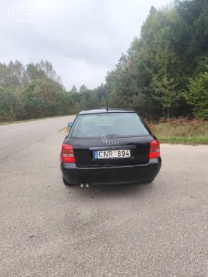 Ауди А4 1999 в Тельшяй, объемом двигателя 1.90 л и пробегом 469 тыс. км за 1350 €, фото 6 на AUTOMOTO.COM.LV