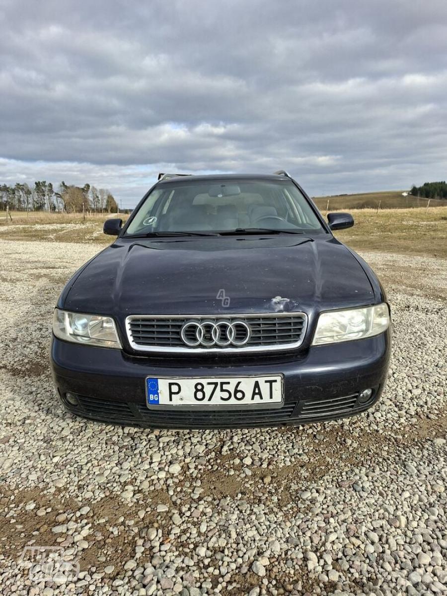 Audi A4 2000 in Kelme, with an engine capacity of 2.50 L and mileage of 269 thousand km for 1250 €, photo 3 on AUTOMOTO.COM.LV