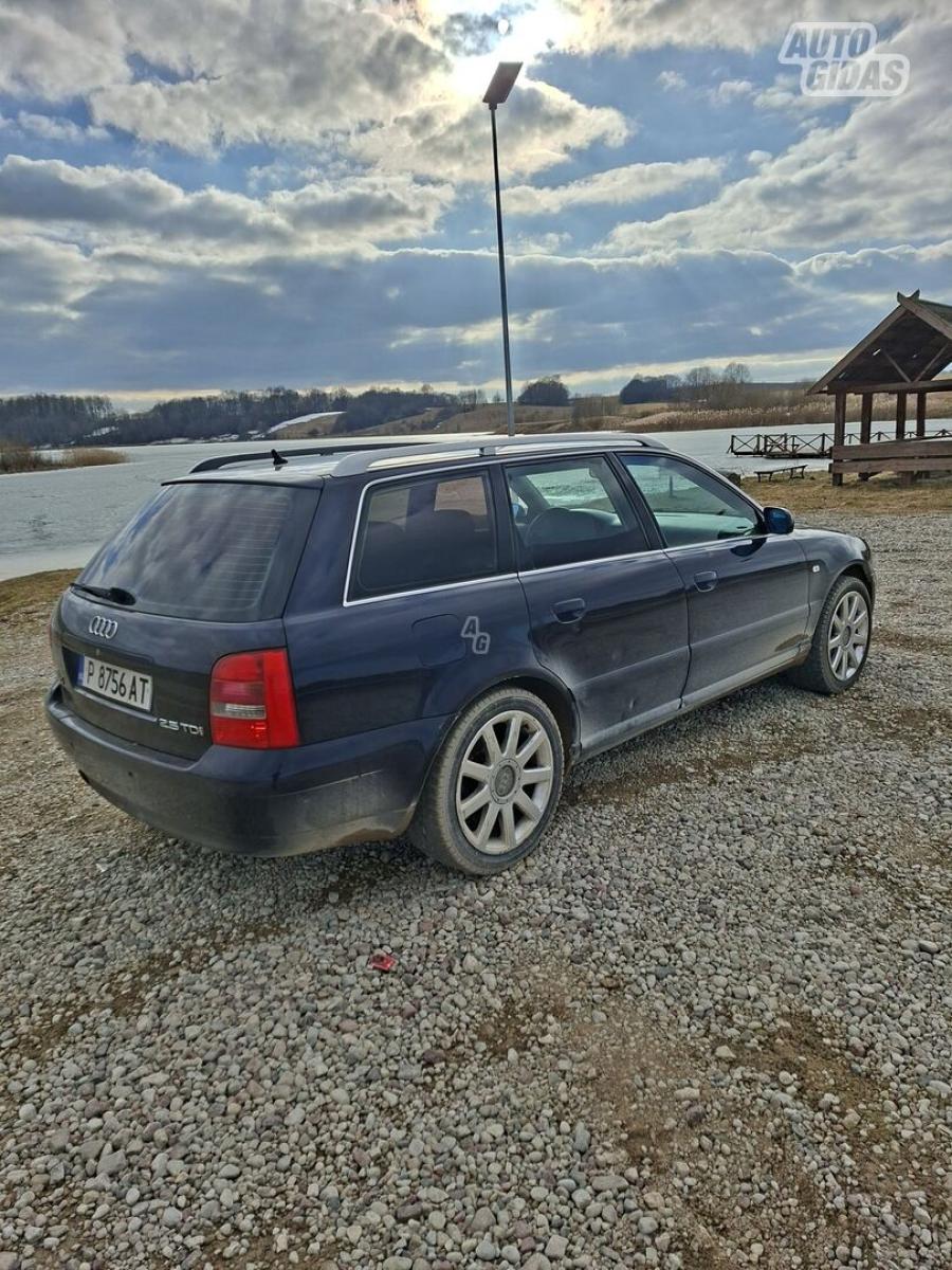 Audi A4 2000 in Kelme, with an engine capacity of 2.50 L and mileage of 269 thousand km for 1250 €, photo 6 on AUTOMOTO.COM.LV