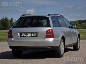 Audi A4 2001 Liepāja, ar dzinēja tilpumu 1.90 L un nobraukumu 393 tūkst. km par 1500 €, foto 5 vietnē AUTOMOTO.COM.LV
