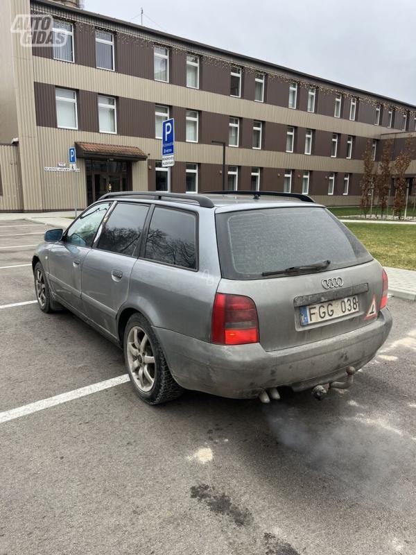Audi A4 2001 Panevēža, ar dzinēja tilpumu 1.90 L un nobraukumu 400 tūkst. km par 550 €, foto 6 vietnē AUTOMOTO.COM.LV