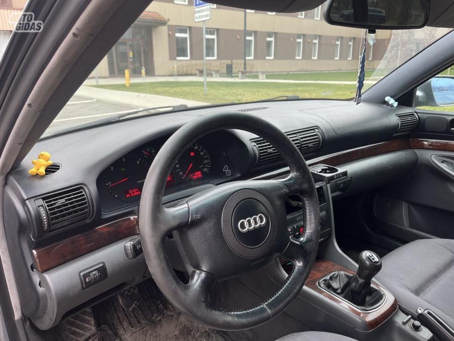 Audi A4 2001 in Panevezys, with an engine capacity of 1.90 L and mileage of 400 thousand km for 550 €, photo 11 on AUTOMOTO.COM.LV