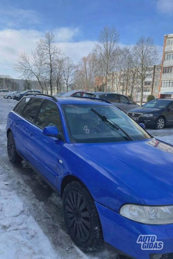 Audi A4 2001 Prienai, ar dzinēja tilpumu 1.90 L un nobraukumu 4661 tūkst. km par 950 €, foto 2 vietnē AUTOMOTO.COM.LV