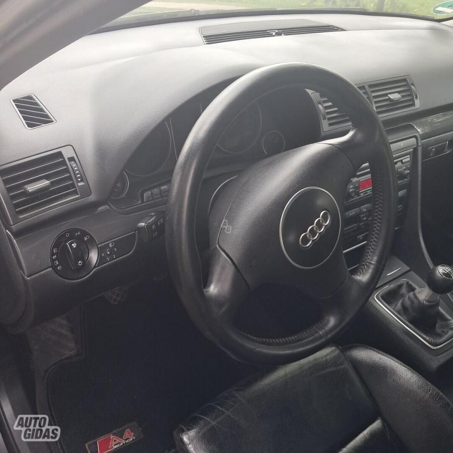 Audi A4 2001 in Marijampole, with an engine capacity of 1.90 L and mileage of 304 thousand km for 2550 €, photo 17 on AUTOMOTO.COM.LV