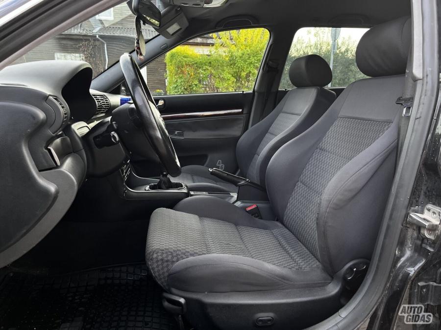 Audi A4 2001 in Ukmerge, with an engine capacity of 1.90 L and mileage of 403 thousand km for 2450 €, photo 23 on AUTOMOTO.COM.LV