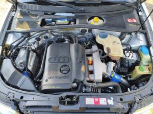 Audi A4 2001 in Riga, with an engine capacity of 1.80 L and mileage of 347 thousand km for 4000 €, photo 5 on AUTOMOTO.COM.LV