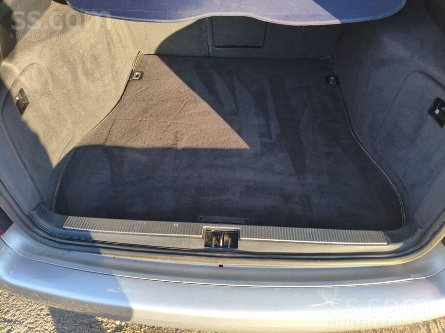 Audi A4 2001 in Riga, with an engine capacity of 1.80 L and mileage of 347 thousand km for 4000 €, photo 6 on AUTOMOTO.COM.LV