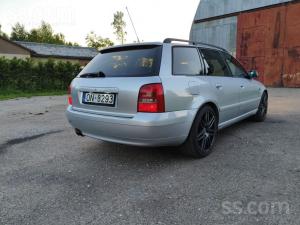 Ауди А4 2001 в Рига, объемом двигателя 1.80 л и пробегом 348 тыс. км за 4000 €, фото 4 на AUTOMOTO.COM.LV