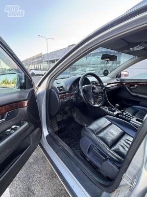 Audi A4 2001 Viļņa, ar dzinēja tilpumu 1.90 L un nobraukumu 392 tūkst. km par 1350 €, foto 7 vietnē AUTOMOTO.COM.LV