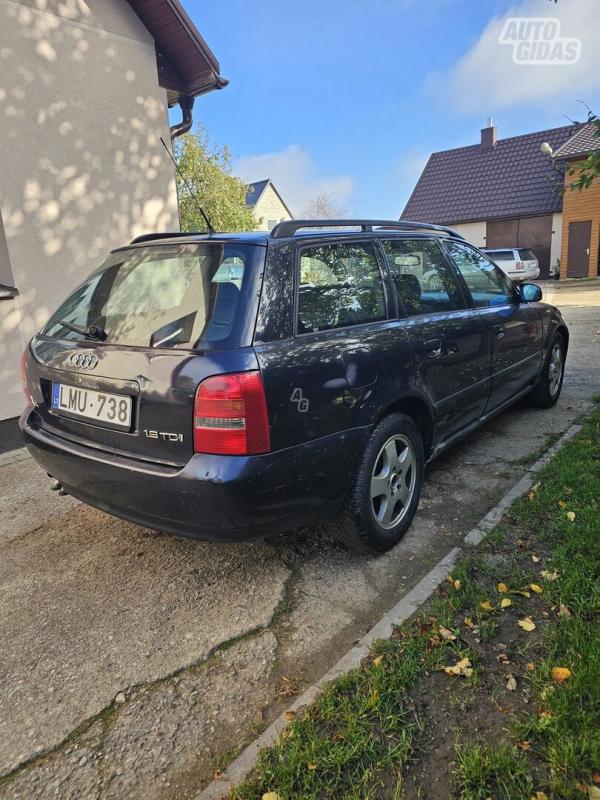 Audi A4 2001 in Panevezys, with an engine capacity of 1.90 L and mileage of 289 thousand km for 850 €, photo 5 on AUTOMOTO.COM.LV