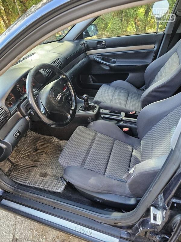 Audi A4 2001 in Panevezys, with an engine capacity of 1.90 L and mileage of 289 thousand km for 850 €, photo 8 on AUTOMOTO.COM.LV