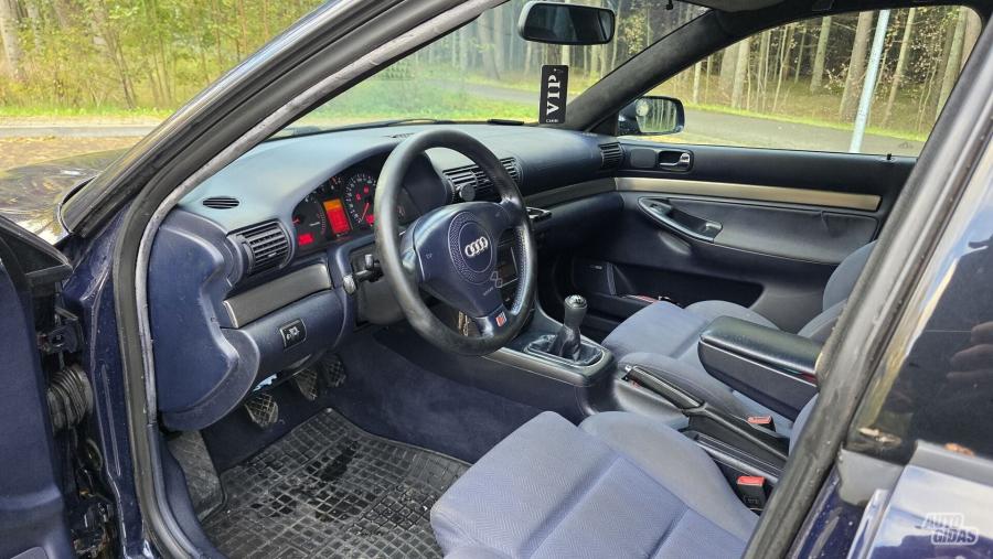 Audi A4 2001 in Klaipeda, with an engine capacity of 1.90 L and mileage of 337 thousand km for 1300 €, photo 9 on AUTOMOTO.COM.LV
