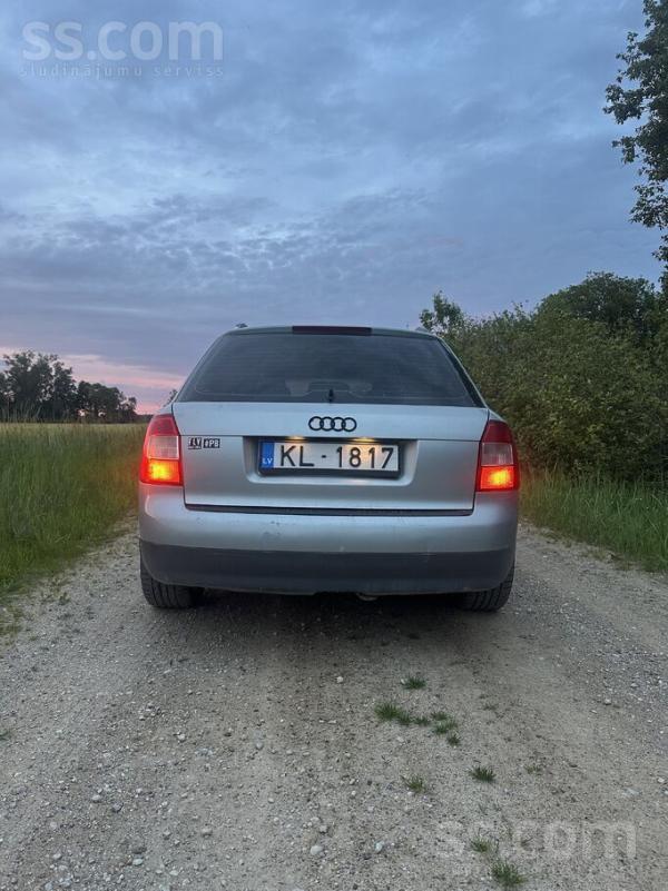 Audi A4 2002 Talsi, ar dzinēja tilpumu 1.90 L un nobraukumu 374 tūkst. km par 6500 €, foto 4 vietnē AUTOMOTO.COM.LV