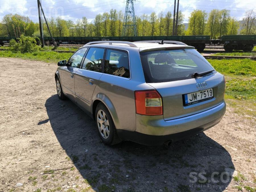 Audi A4 2002 in Riga, with an engine capacity of 2.00 L and mileage of 297 thousand km for 1300 €, photo 2 on AUTOMOTO.COM.LV