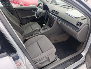 Audi A4 2002 Rēzekne, ar dzinēja tilpumu 1.90 L un nobraukumu 245 tūkst. km par 2950 €, foto 11 vietnē AUTOMOTO.COM.LV
