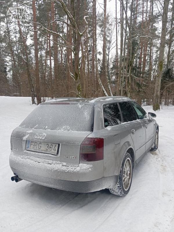 Audi A4 2002 in Kaunas, with an engine capacity of 1.90 L and mileage of 350 thousand km for 1150 €, photo 3 on AUTOMOTO.COM.LV