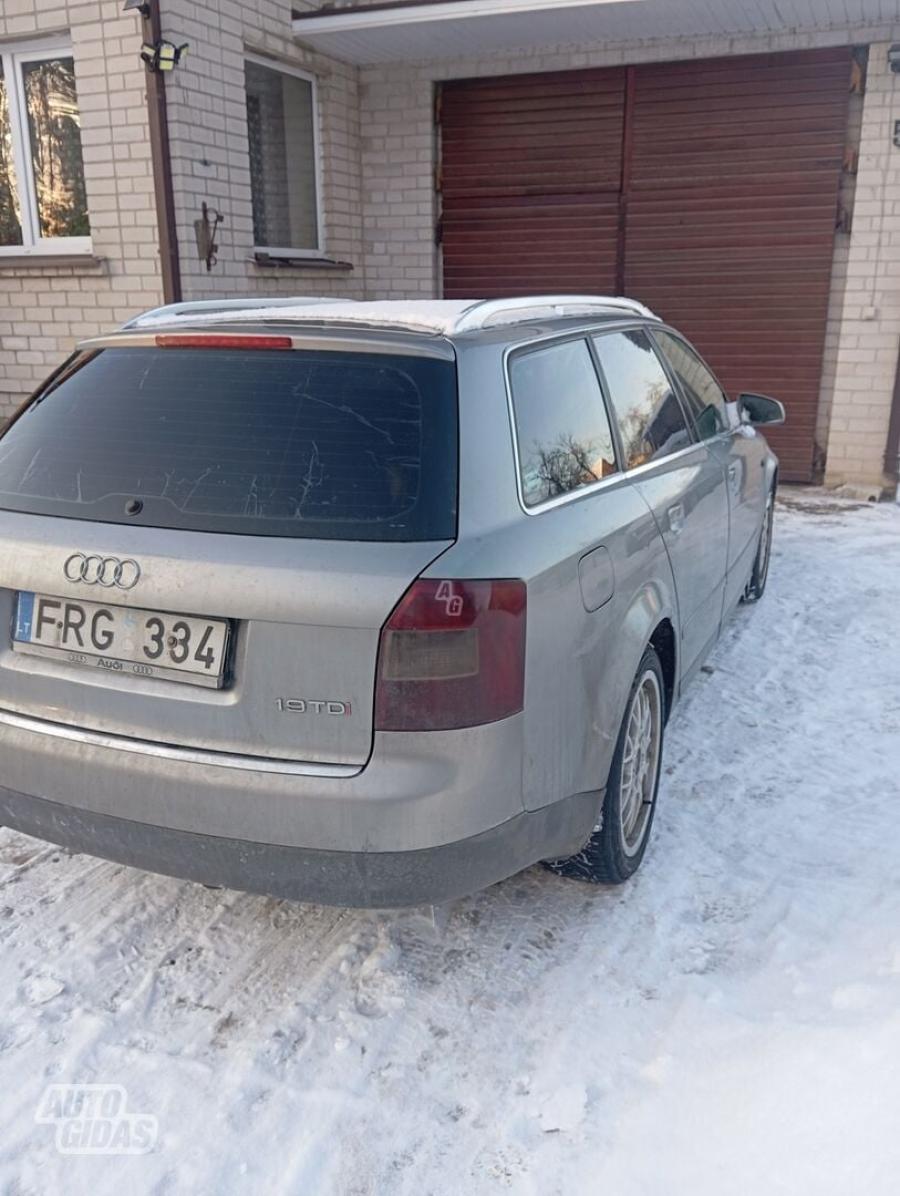 Audi A4 2002 in Kaunas, with an engine capacity of 1.90 L and mileage of 350 thousand km for 1150 €, photo 4 on AUTOMOTO.COM.LV
