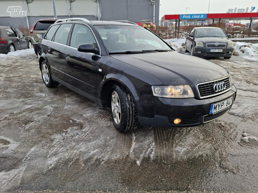 Audi A4 2002 in Vilnius, with an engine capacity of 2.50 L and mileage of 12 thousand km for 900 €, photo 6 on AUTOMOTO.COM.LV