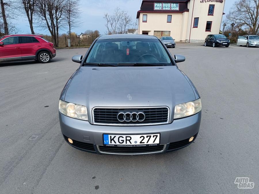 Audi A4 2002 in Vilnius, with an engine capacity of 2.50 L and mileage of 300 thousand km for 1000 €, photo 3 on AUTOMOTO.COM.LV