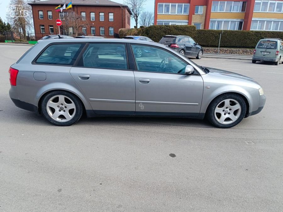 Audi A4 2002 in Vilnius, with an engine capacity of 2.50 L and mileage of 300 thousand km for 1000 €, photo 5 on AUTOMOTO.COM.LV
