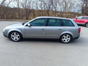 Audi A4 2002 in Vilnius, with an engine capacity of 2.50 L and mileage of 300 thousand km for 1000 €, photo 9 on AUTOMOTO.COM.LV