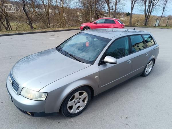 Audi A4 2002 in Vilnius, with an engine capacity of 2.50 L and mileage of 300 thousand km for 1000 €, photo 9 on AUTOMOTO.COM.LV