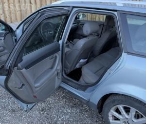 Audi A4 2002 in Cesis, with an engine capacity of 1.90 L and mileage of 491 thousand km for 1199 €, photo 16 on AUTOMOTO.COM.LV