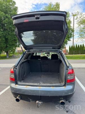 Audi A4 2002 in Valmiera, with an engine capacity of 2.50 L and mileage of 414 thousand km for 1250 €, photo 12 on AUTOMOTO.COM.LV