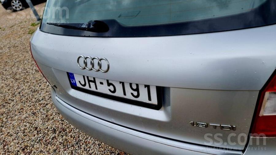 Audi A4 2002 Cēsis, ar dzinēja tilpumu 1.90 L un nobraukumu 424 tūkst. km par 1800 €, foto 13 vietnē AUTOMOTO.COM.LV