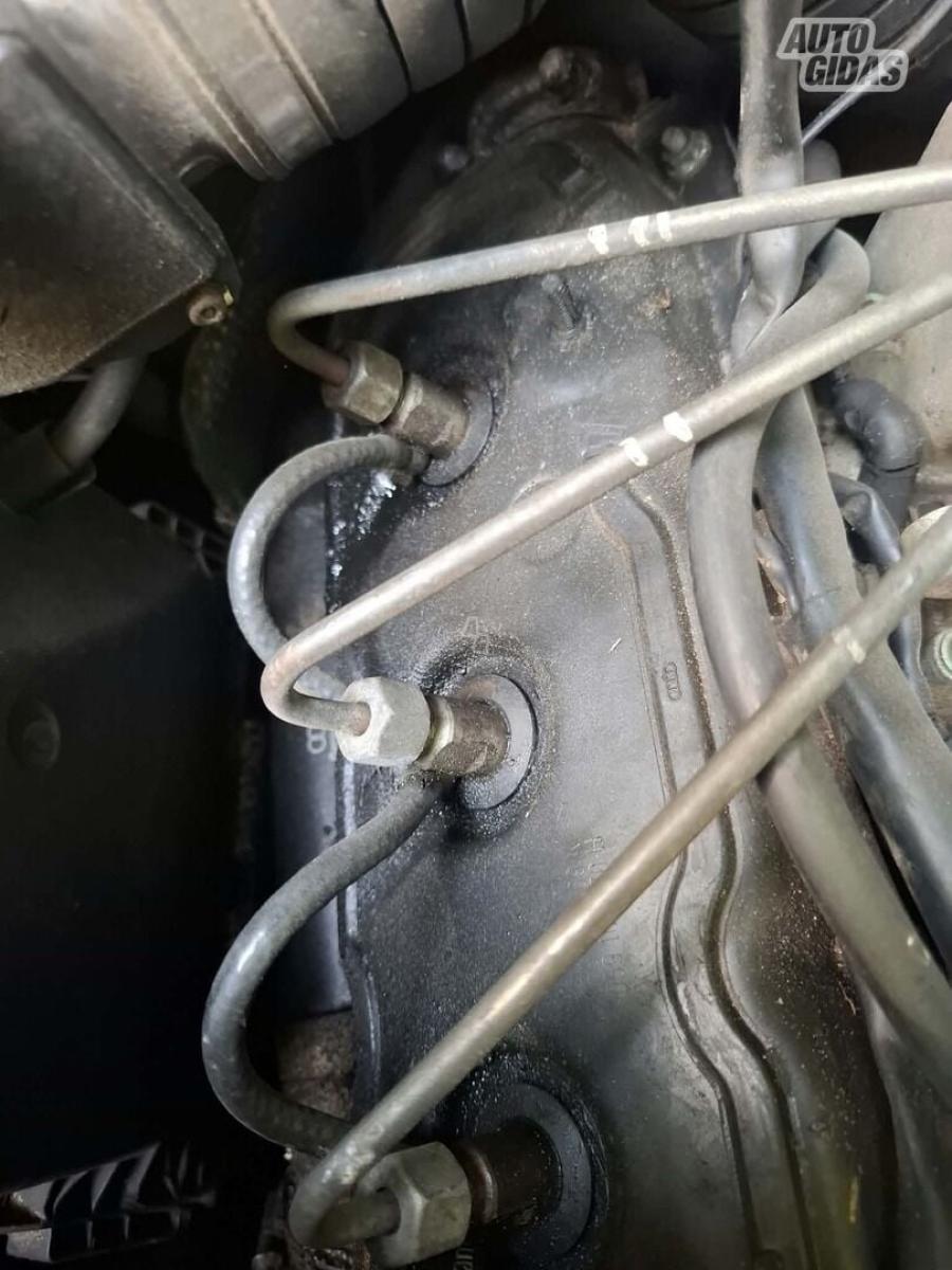 Audi A4 2002 Alīta, ar dzinēja tilpumu 2.50 L un nobraukumu 349 tūkst. km par 600 €, foto 13 vietnē AUTOMOTO.COM.LV