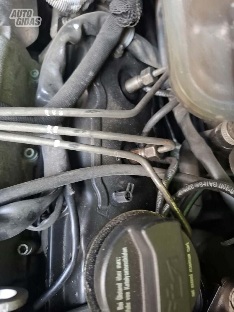 Audi A4 2002 Alīta, ar dzinēja tilpumu 2.50 L un nobraukumu 349 tūkst. km par 600 €, foto 14 vietnē AUTOMOTO.COM.LV