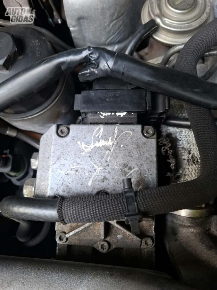 Audi A4 2002 Alīta, ar dzinēja tilpumu 2.50 L un nobraukumu 349 tūkst. km par 600 €, foto 15 vietnē AUTOMOTO.COM.LV