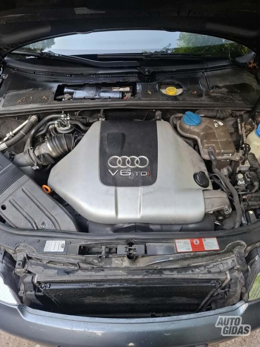 Audi A4 2002 Alīta, ar dzinēja tilpumu 2.50 L un nobraukumu 349 tūkst. km par 600 €, foto 16 vietnē AUTOMOTO.COM.LV