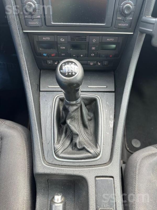Audi A4 2002 in Riga, with an engine capacity of 1.90 L and mileage of 299 thousand km for 2800 €, photo 7 on AUTOMOTO.COM.LV