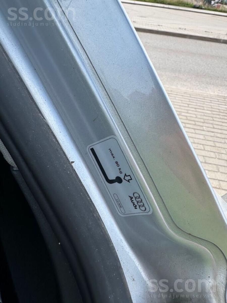 Audi A4 2002 in Riga, with an engine capacity of 1.90 L and mileage of 299 thousand km for 2800 €, photo 11 on AUTOMOTO.COM.LV
