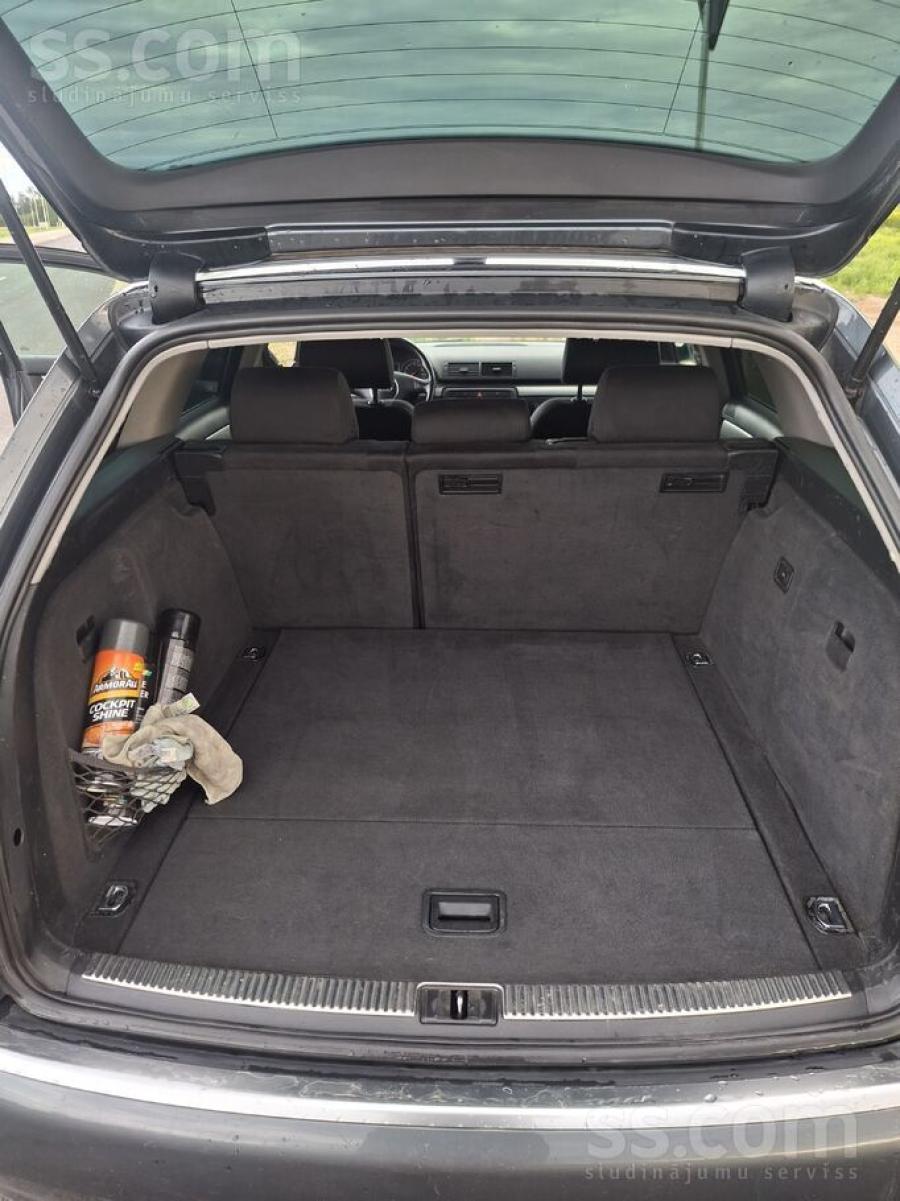 Audi A4 2002 in Bauska, with an engine capacity of 1.90 L and mileage of 366 thousand km for 2199 €, photo 13 on AUTOMOTO.COM.LV