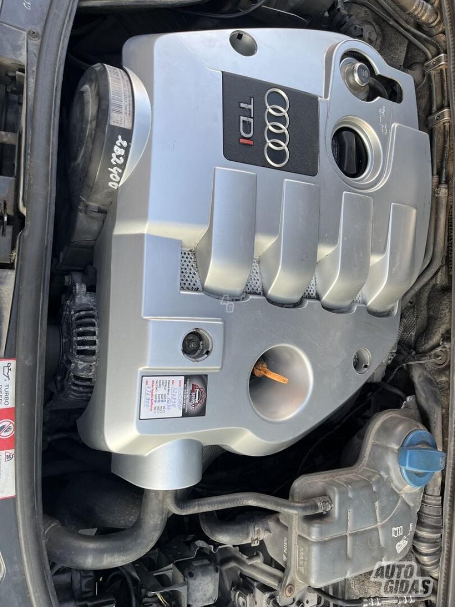Audi A4 2002 Šauļi, ar dzinēja tilpumu 1.90 L un nobraukumu 328 tūkst. km par 1500 €, foto 15 vietnē AUTOMOTO.COM.LV