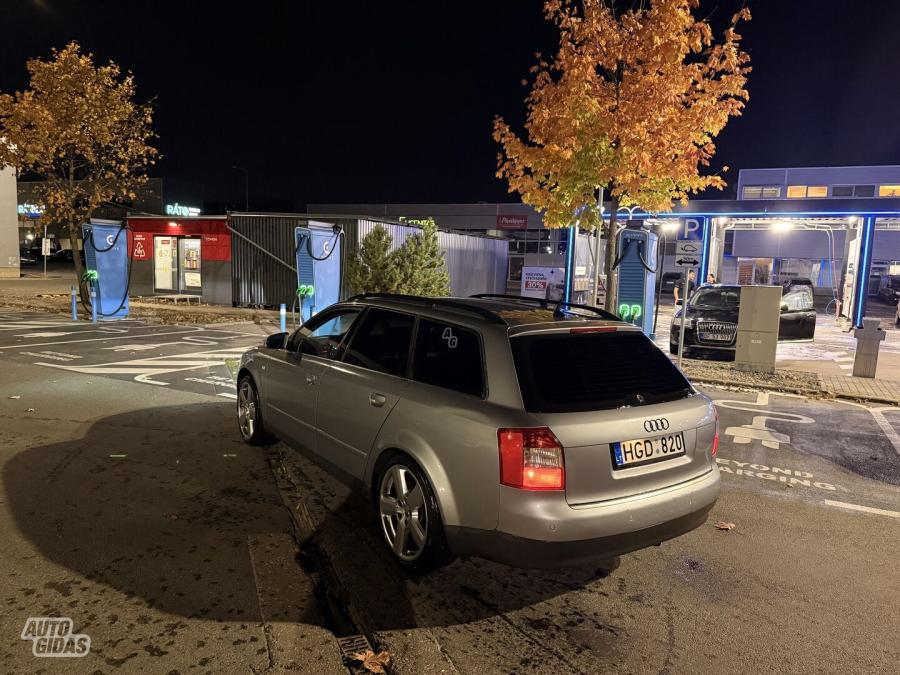 Audi A4 2002 in Vilnius, with an engine capacity of 2.50 L and mileage of 300 thousand km for 1500 €, photo 4 on AUTOMOTO.COM.LV