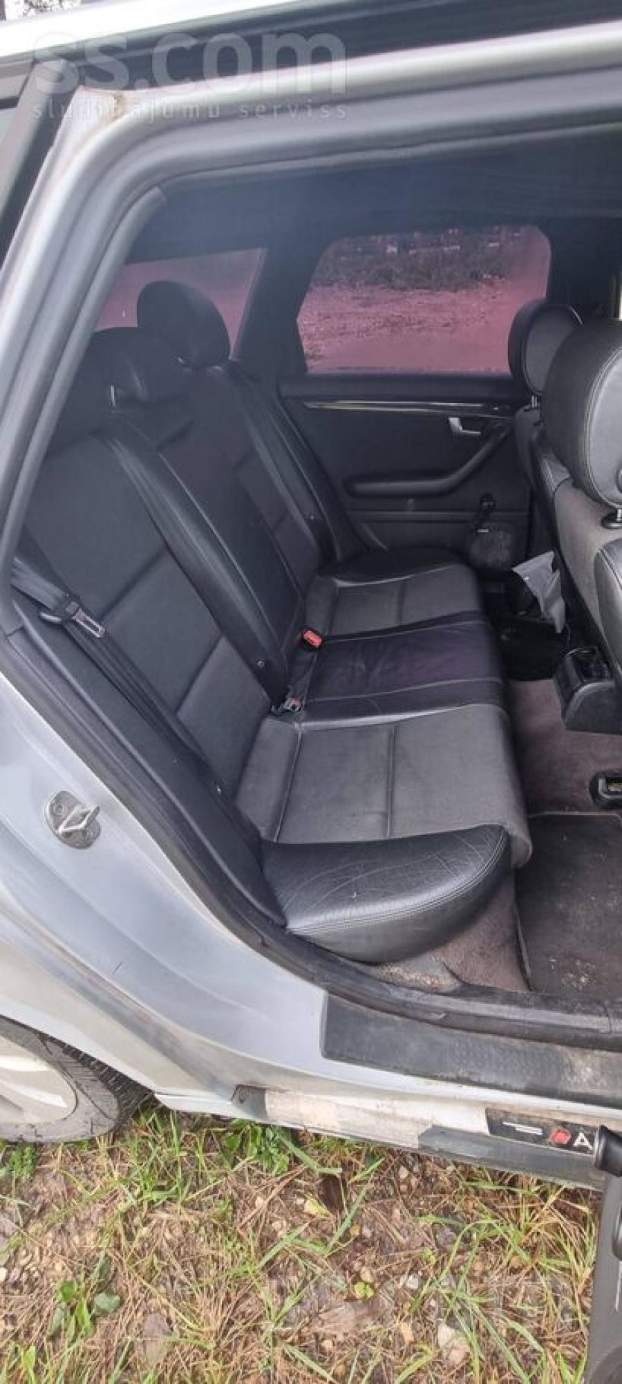 Audi A4 2002 Rēzekne, ar dzinēja tilpumu 1.90 L un nobraukumu 469 tūkst. km par 1000 €, foto 5 vietnē AUTOMOTO.COM.LV