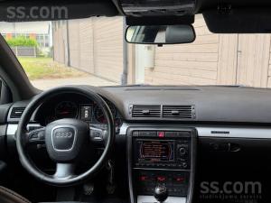 Audi A4 2003 Jelgava, ar dzinēja tilpumu 2.50 L un nobraukumu 456 tūkst. km par 3650 €, foto 6 vietnē AUTOMOTO.COM.LV