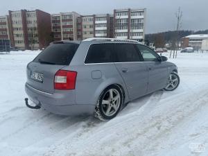 Audi A4 2003 Prienai, ar dzinēja tilpumu 2.50 L un nobraukumu 400 tūkst. km par 1500 €, foto 3 vietnē AUTOMOTO.COM.LV